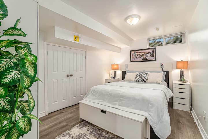 An Exquisite Home In Orleans - Gatineau