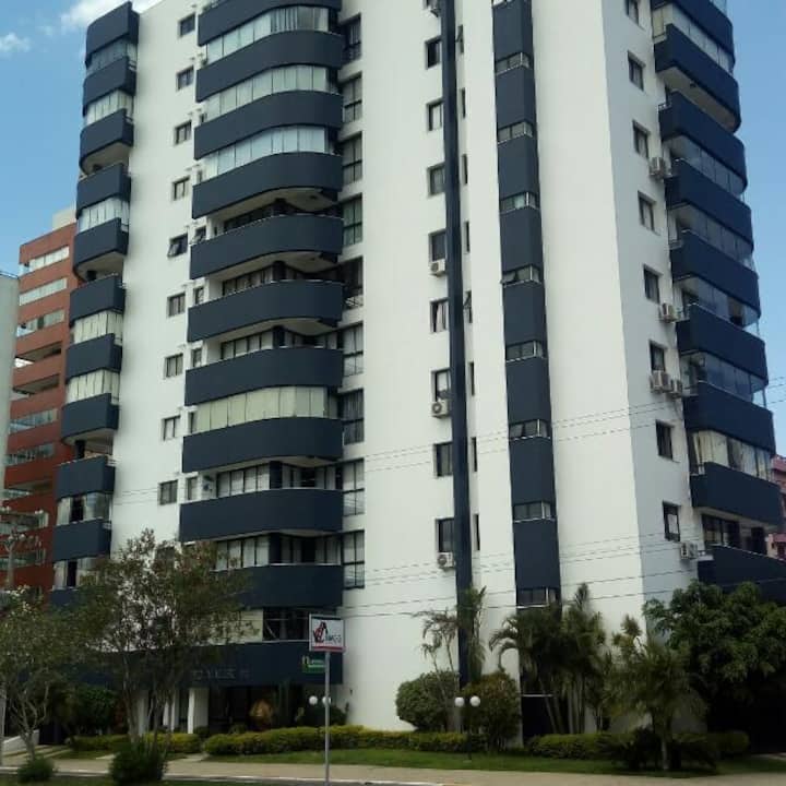 Aconchegante Próximo Ao Mar No Centro De Torres - Torres