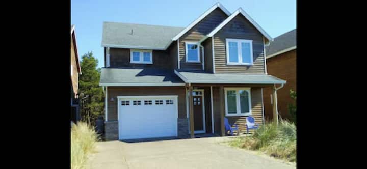 The Dory Pines - Pacific City, OR