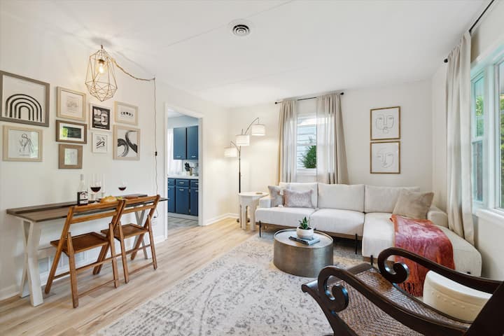 Quiet Cozy Business Travel Home For 30+ Day Stays - Portage, MI