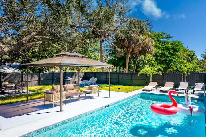 * When In Naples *Heated Pool Villa, 2mil Downtown - Naples, FL