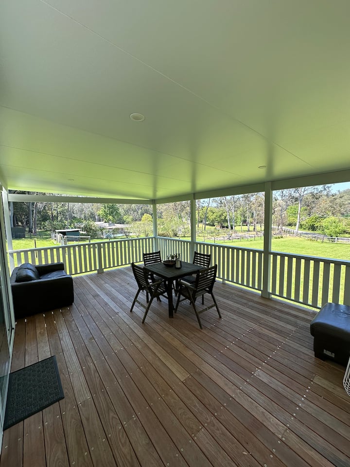 Erina Valley Cabin - Avoca Beach
