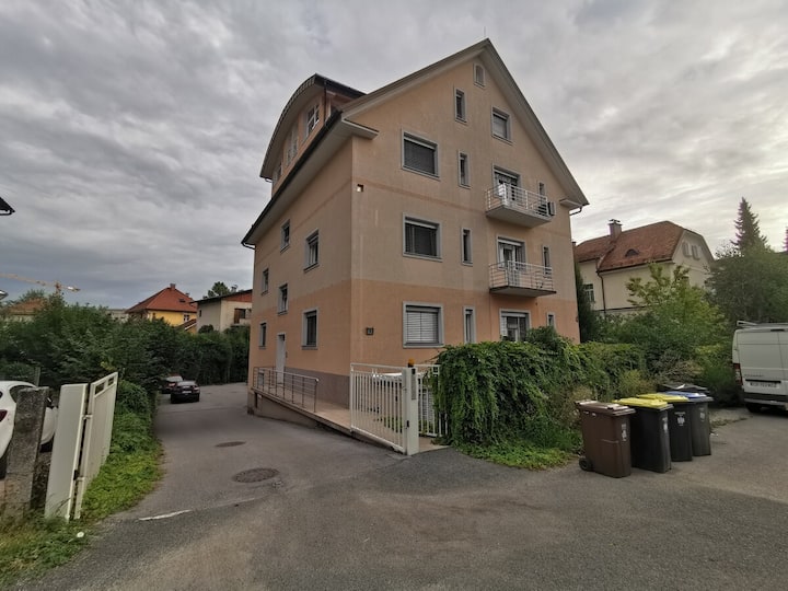 Detl'ca Haven – A Dual-unit Escape - Eslovenia