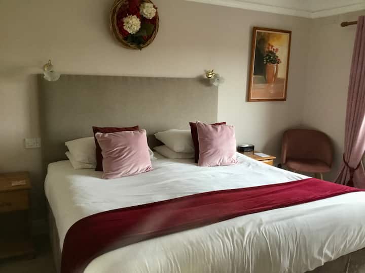 Derryclare - 2 Bedroom Apartment @Buttermilk Lodge - Clifden