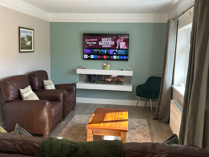 Derryclare - 2 Bedroom Apartment @Buttermilk Lodge - Clifden