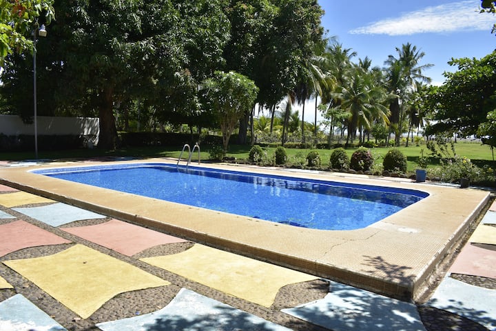 Villa Estela - Punta Arenas, Costa Rica
