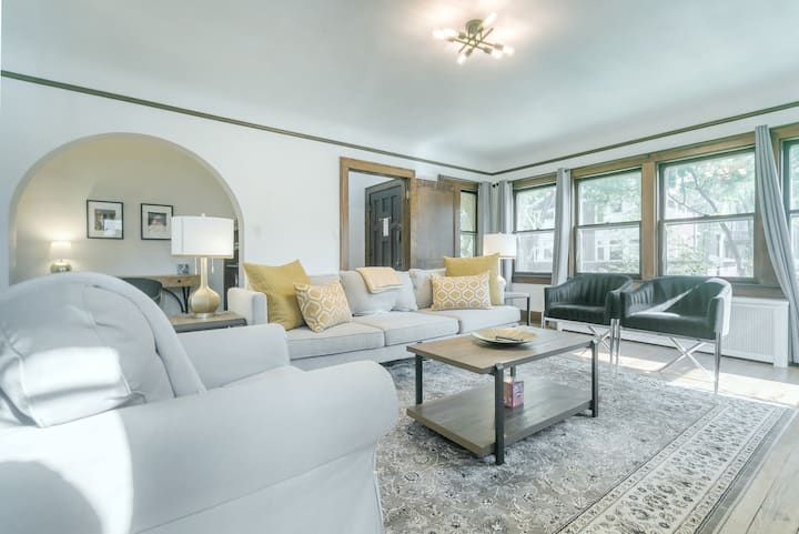 Wilson 3-bedroom Charming Unit - Madison, WI