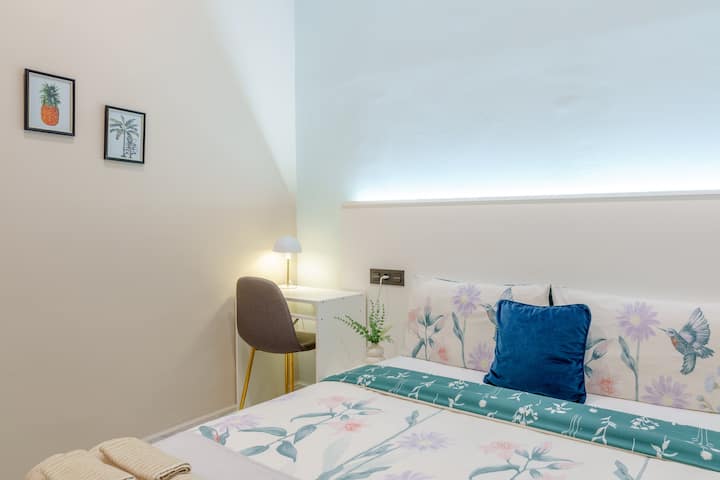Apolo Double-bed Room Hotel - Granada, España