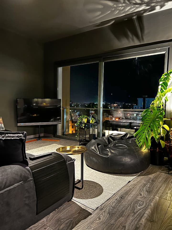 Sea & City View Apartment • North Cyprus • 1br - Фамагуста