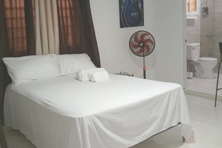 Aparta Estudio 2 El Cacique, Próximo Malecón Sd - Santo Domingo