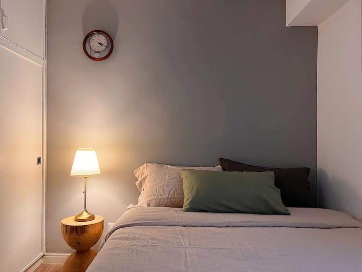 Ensuite Room|3min To Mrt|bright + Private Bath - 內湖區