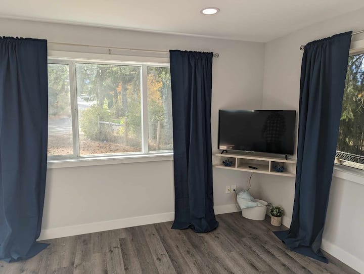 Carriage House In Salmon Arm - Salmon Arm