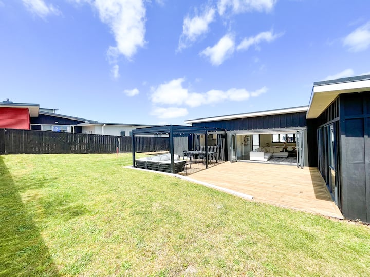 Ruakaka Beach Escape - Ruakākā