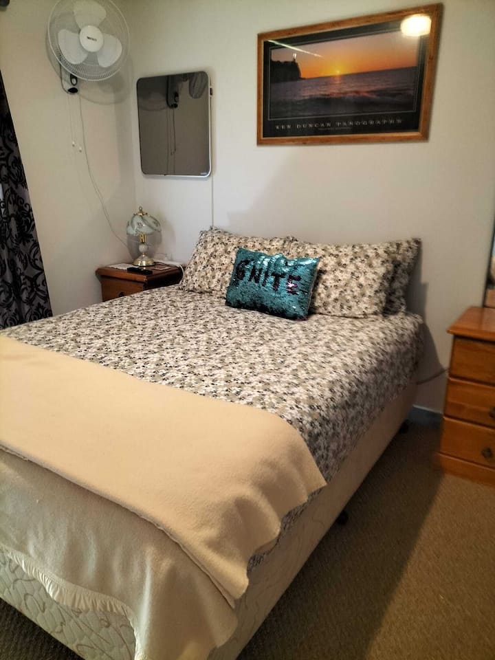 Seaside Lodge-book 2 Nights, 3rd Night Is Free - Kangaroo Island