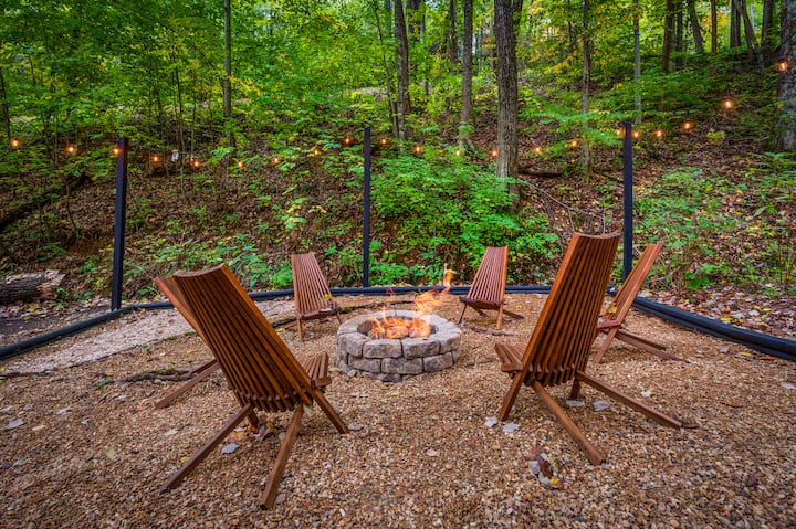 Quiet Cove /Smoky Mountains - Gatlinburg, TN