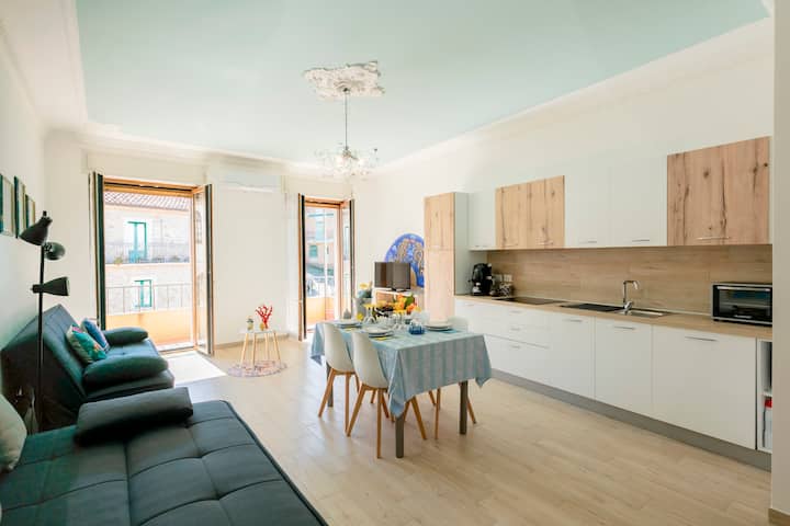 Piazza Laurino - Appartamento Con 2 Camere - Laurino