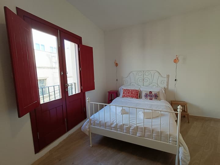 The Charming Getaway: With Balcony And Kitchenette - Malta