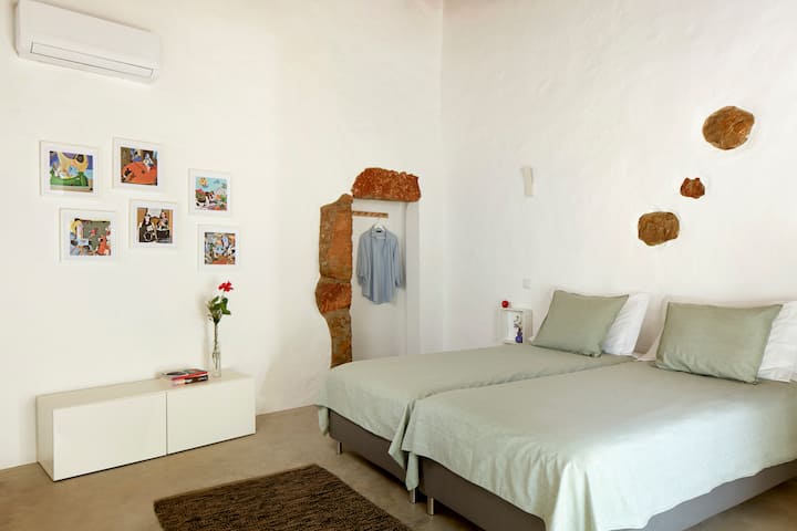 Casa Do Loureiro - Quarto 1 - São Brás de Alportel