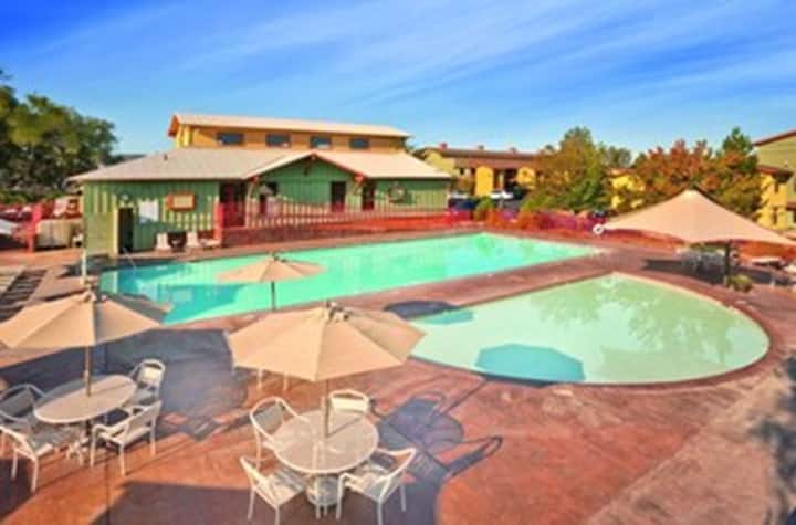 Angels Camp, Ca, 2-bd Twn Sn #2 - Murphys, CA