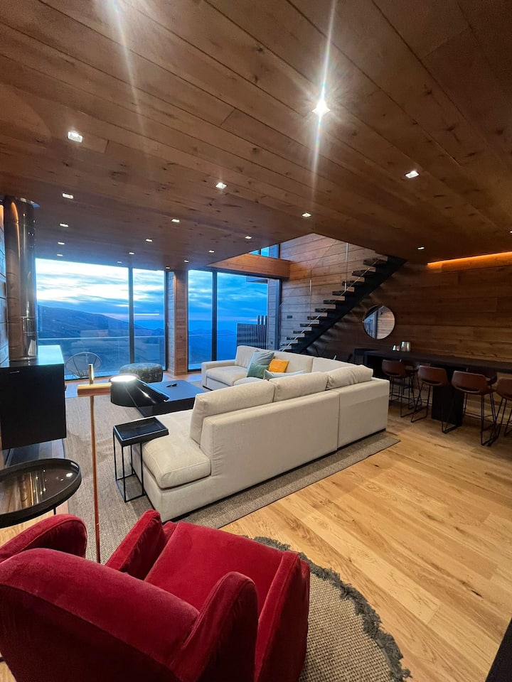 Lux 12, - Sierra Nevada