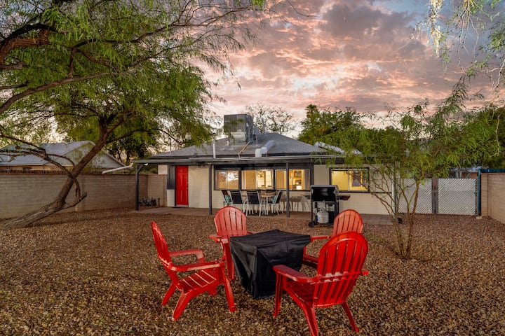 Near Tmc | Central | Fenced Yard | 3 Br & 1 Ba - Tucson, AZ