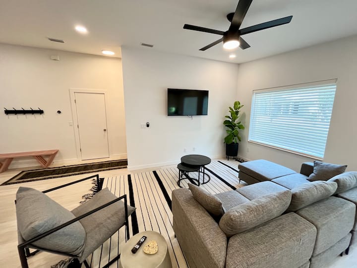 Brand New City Limit Cottage! - St. Augustine, FL