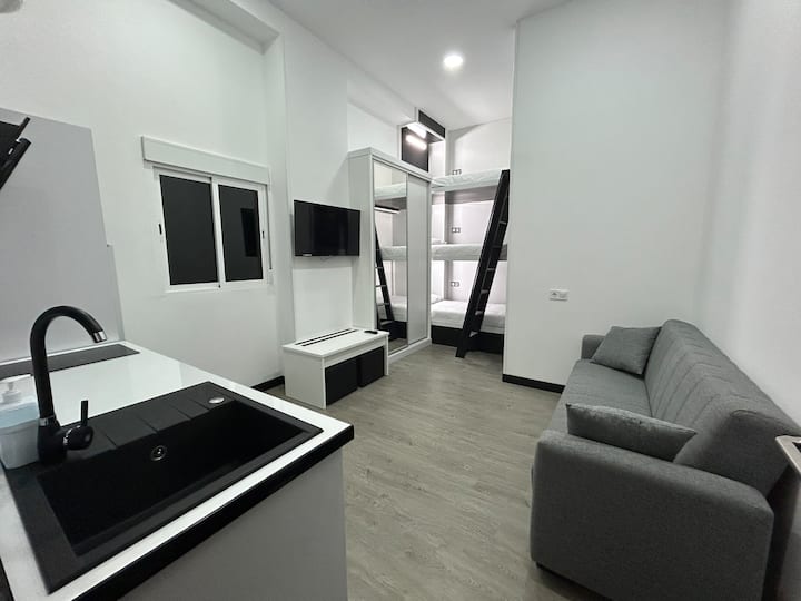 Cotrades 1 En San Blas-canillejas - Madrid