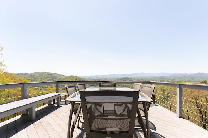 Mountain Views, Private Retreat, 15 Min Frm Dwntwn - Asheville, NC