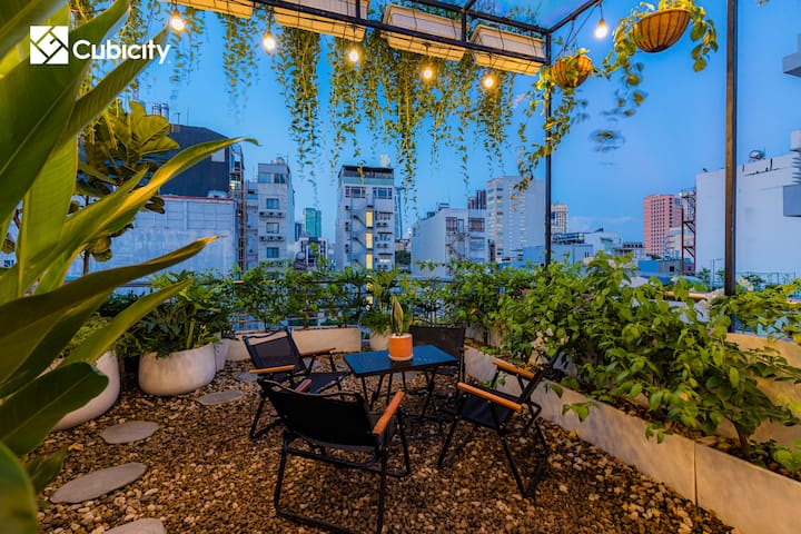 Cubicity Metro House 2br Suite With Balcony - Ho Chi Minh City