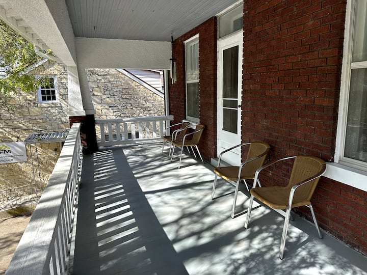 Historic - Beautiful Apt. - Walk To Capitol. - Jefferson City, MO