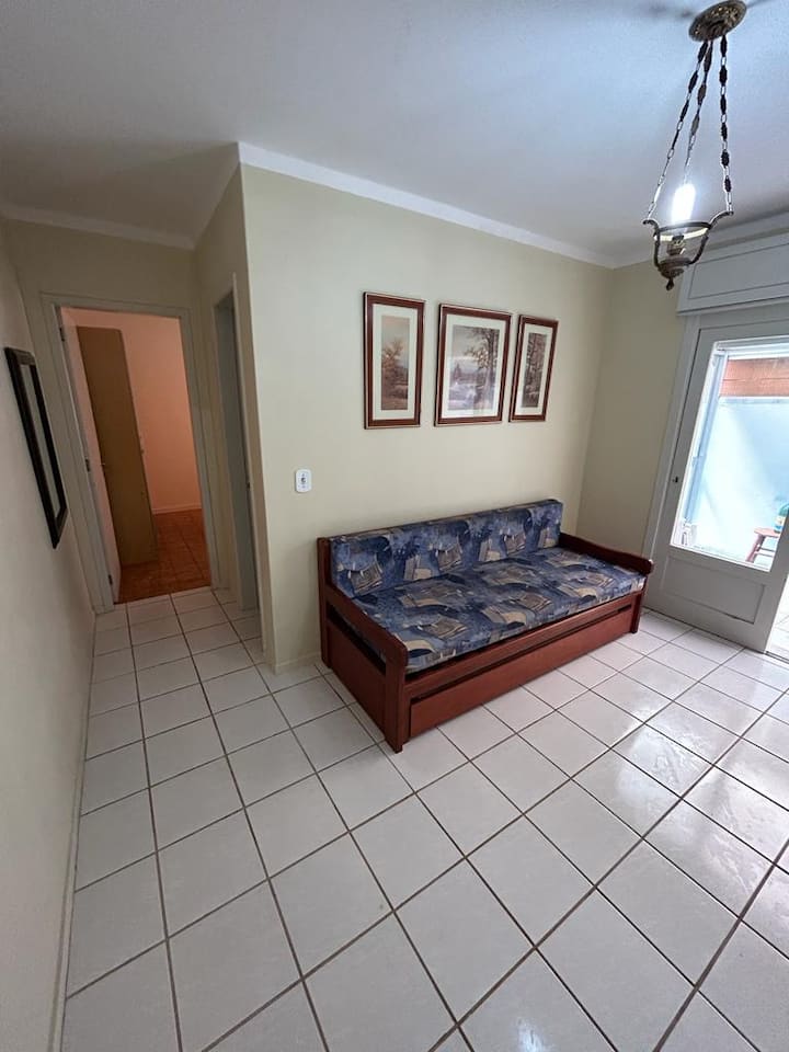 Apartamento De 1 Dorm Com Sacada - Capão da Canoa