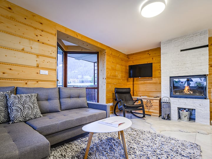 Cozy Apartment With Firpalce & Mountain View - Kościelisko