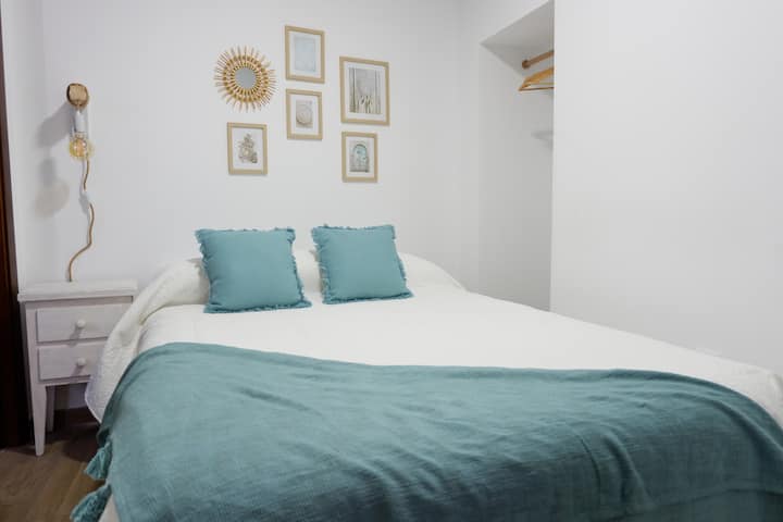 Dormitorio En Centro Histórico - Córdoba, Espagne