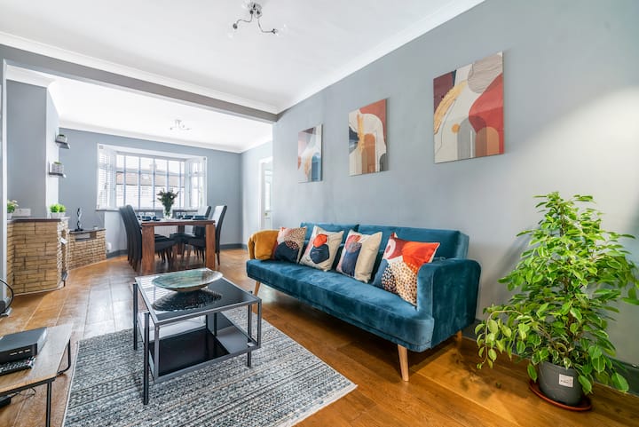 Welcoming 3br Home Wgarden & Parking In Richmond - Londen
