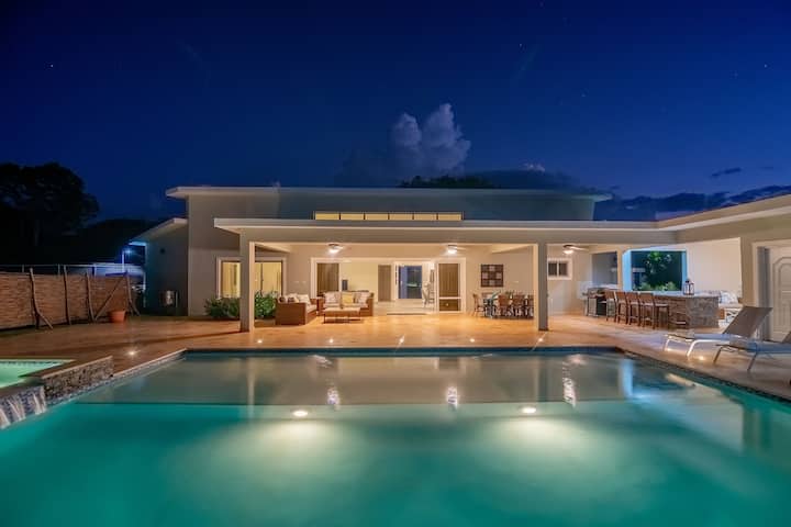 Luxury Private Villa/ Jacuzzi Casa Linda 848 - Sosúa