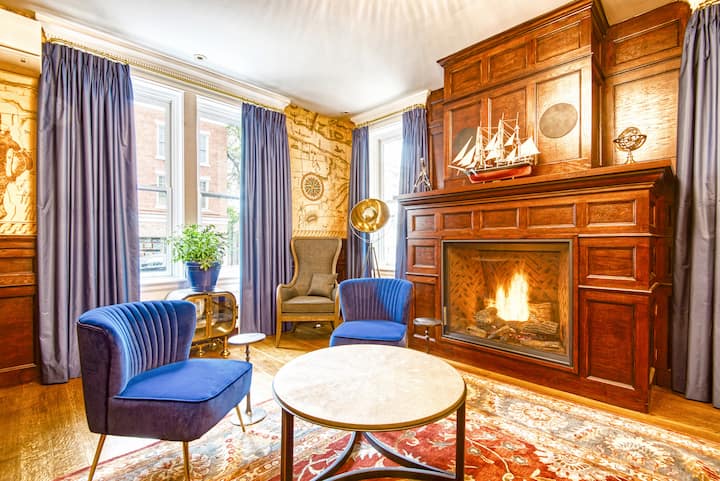 Hudson Whaler Hotel - Queen Deluxe 103 - Hudson, NY