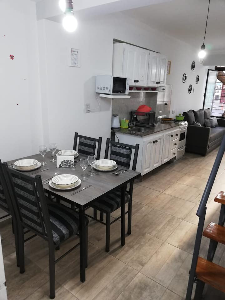 Departamento Céntrico En Mendoza - Mendoza