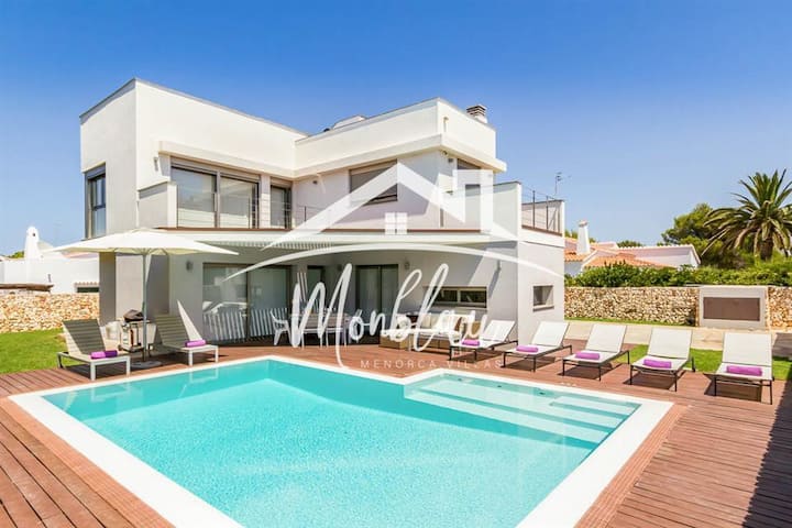 Chalet Con Increíble Piscina - Menorca