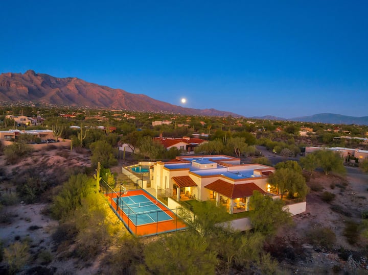 Foothills | Private Sports Court | Pool | Spa! - Tucson