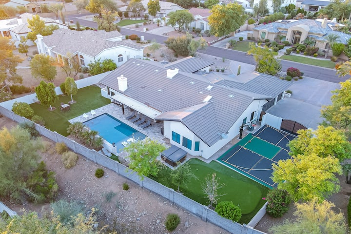 7 Bed Scottsdale Villa | Heated Pool And Spa |Golf - Fountain Hills, AZ
