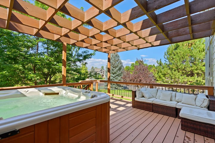 Relaxed Ft Collins Retreat - Contact Me For Video - Fort Collins, CO