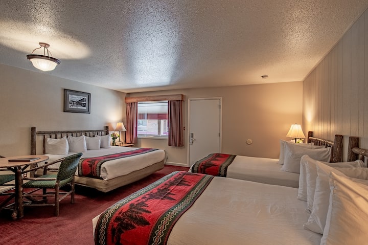 Family Fireplace Room - Jackson, WY
