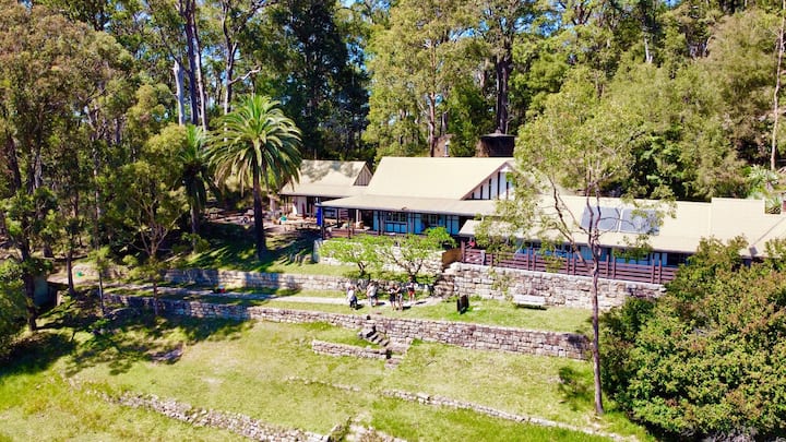 Rent-a-yha Pittwater Eco Sydney - Sydney