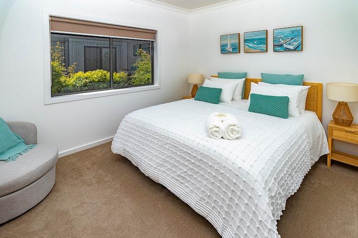 South Gateway Unit Pet Friendly. - Mallacoota