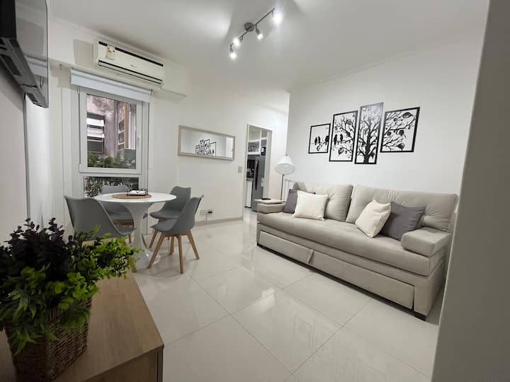 Departamento De Lujo En Recoleta - Argentina