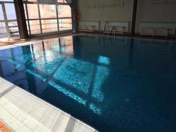 Apart. Edif. Arttyco Junto Teles - Sierra Nevada