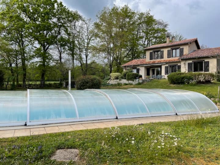Maison De Charme Piscine Chauffée & Grand Parc - Limoges