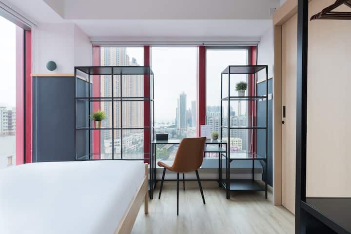 Spacious Convenient Apartment - Tsim Sha Tsui