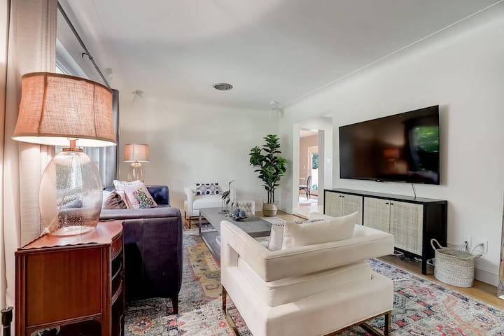 South Pasadena Cottage - St. Petersburg, FL