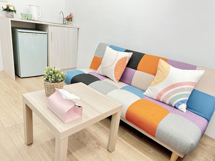 無印簡約 5 -Taipei Main Station台北車站西門町步行 陽台洗衣機沙發床 - 루저우 구